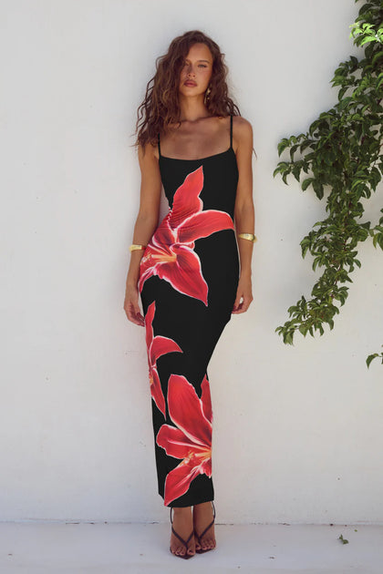 Women's Floral Dresses | She Selected